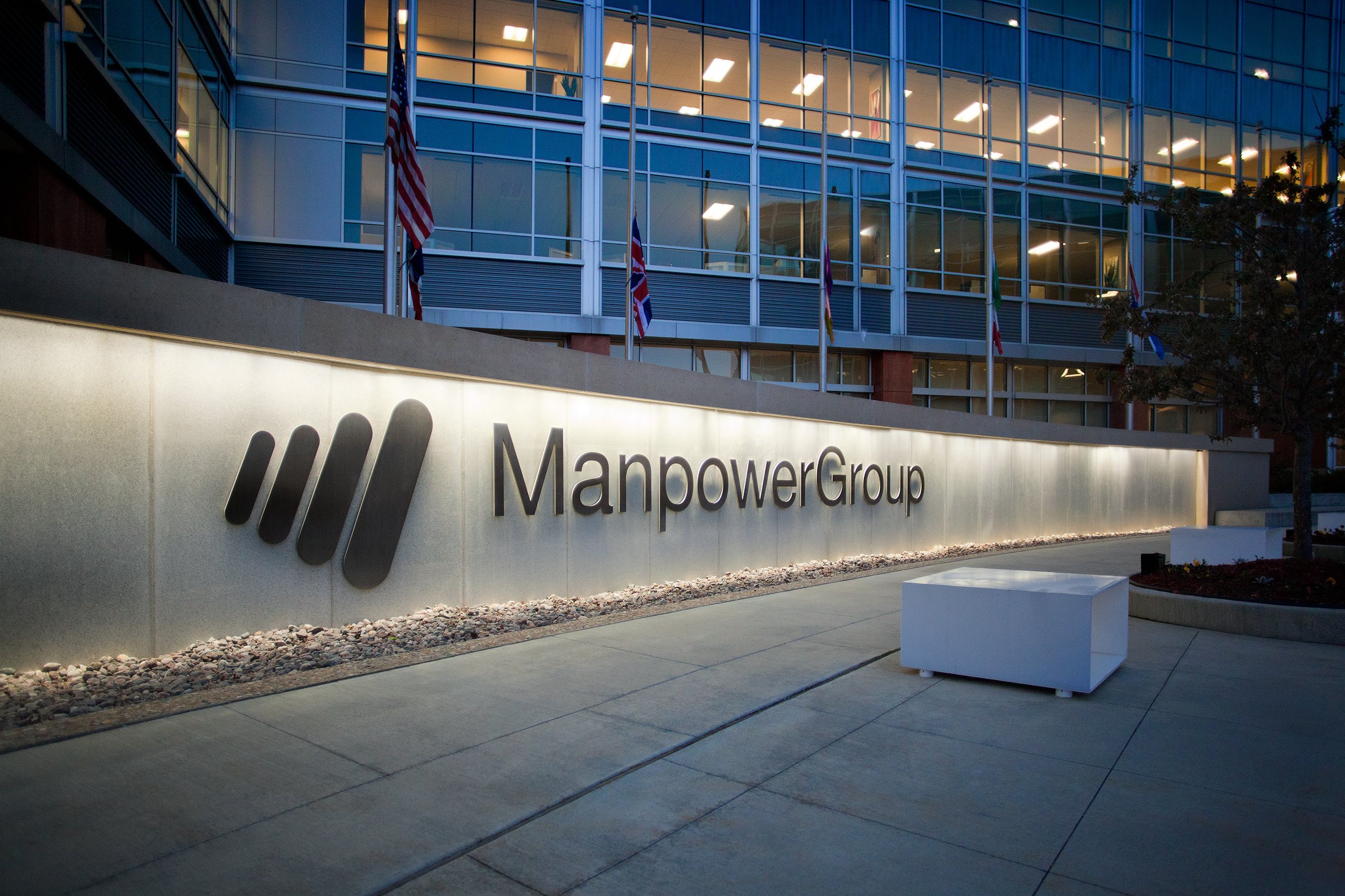 ManpowerGroup USA Contact-Us